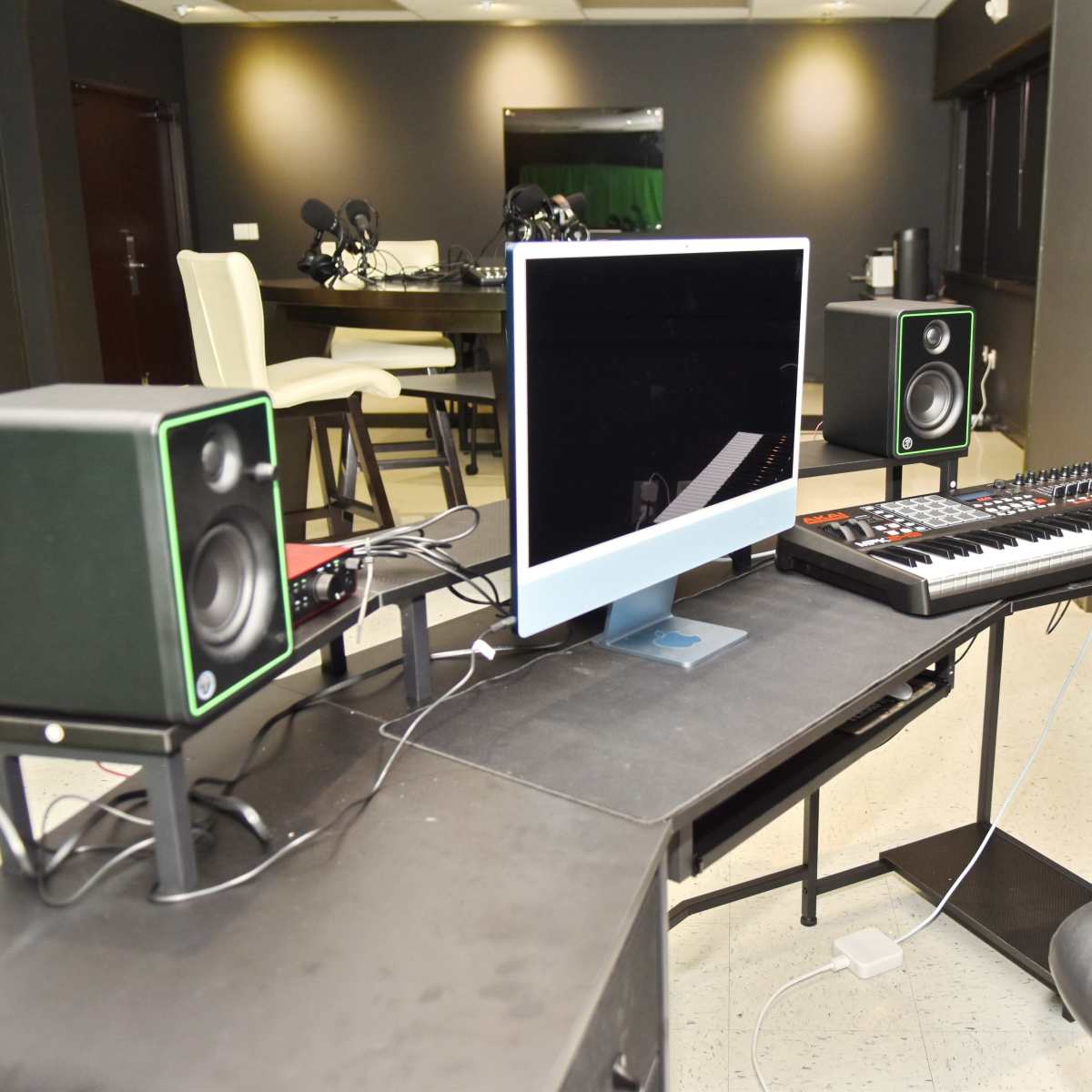 Third Ward Multipurpose Center With Creative Studio, LED Wall, T- Shirt ...