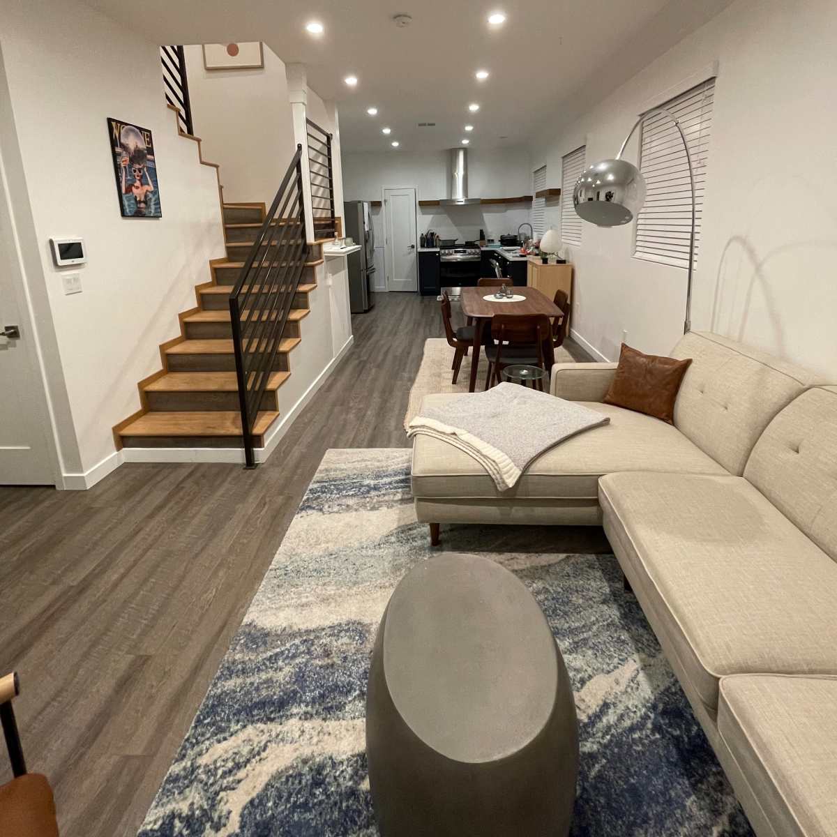 North Hollywood Spacious Two Story Renovated ADU, North Hollywood, CA ...