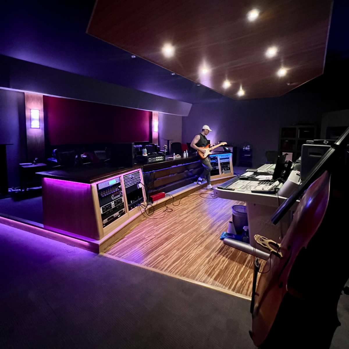 Large Recording Studio, El Segundo, CA | Production | Peerspace