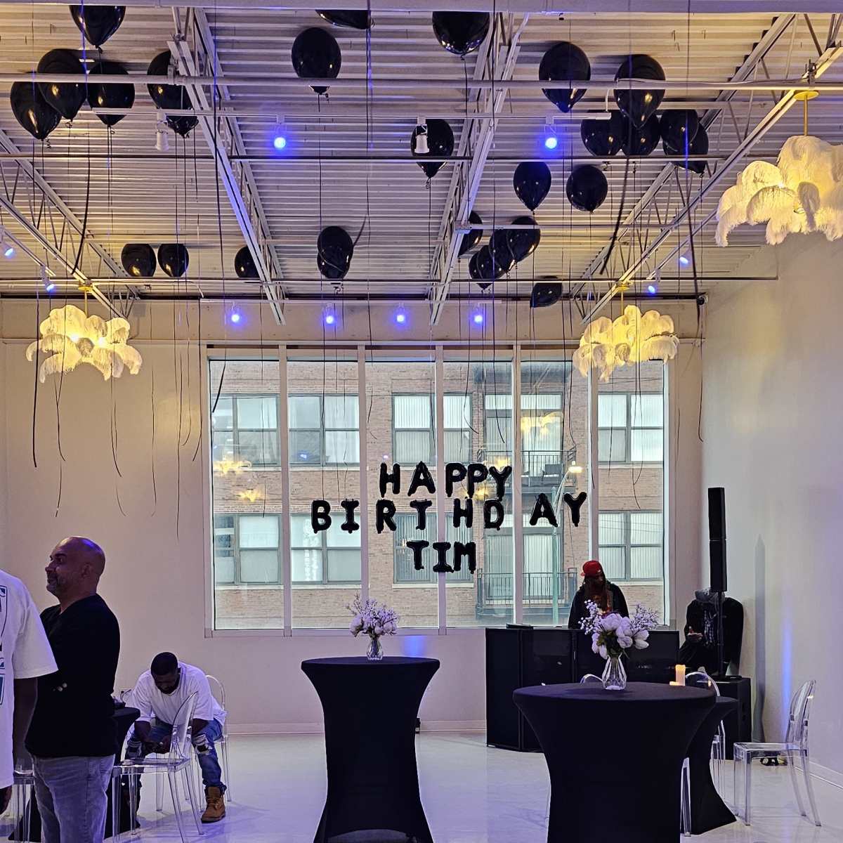 BLANKKANVAS LUXURY BOUTIQUE SPACE: A beautiful open concept space with ...