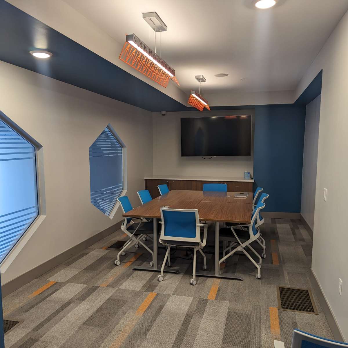 Radius Uptown Conference Room / Workspace, Denver, CO | Off-Site ...