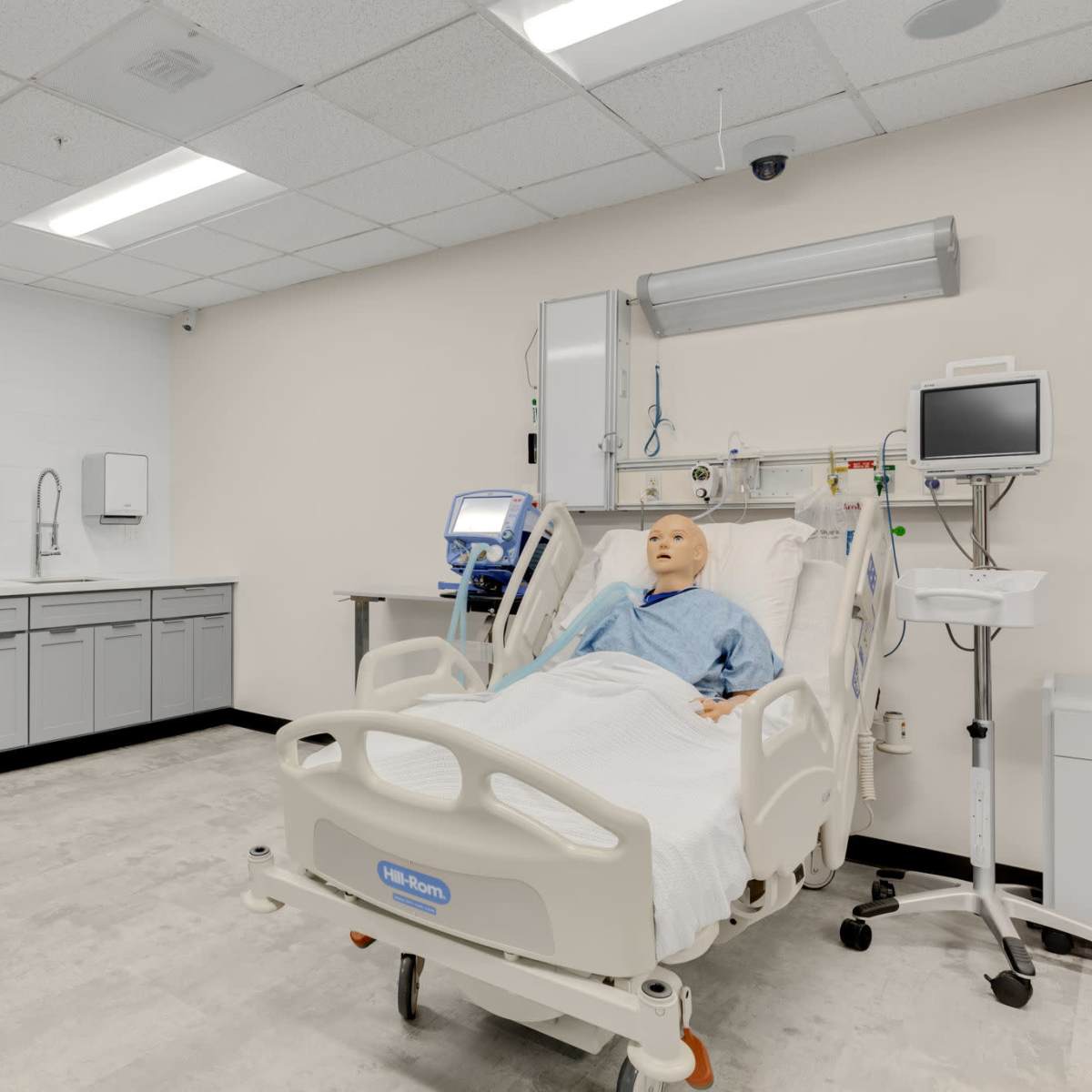 ER/ICU View, Tustin, CA | Production | Peerspace