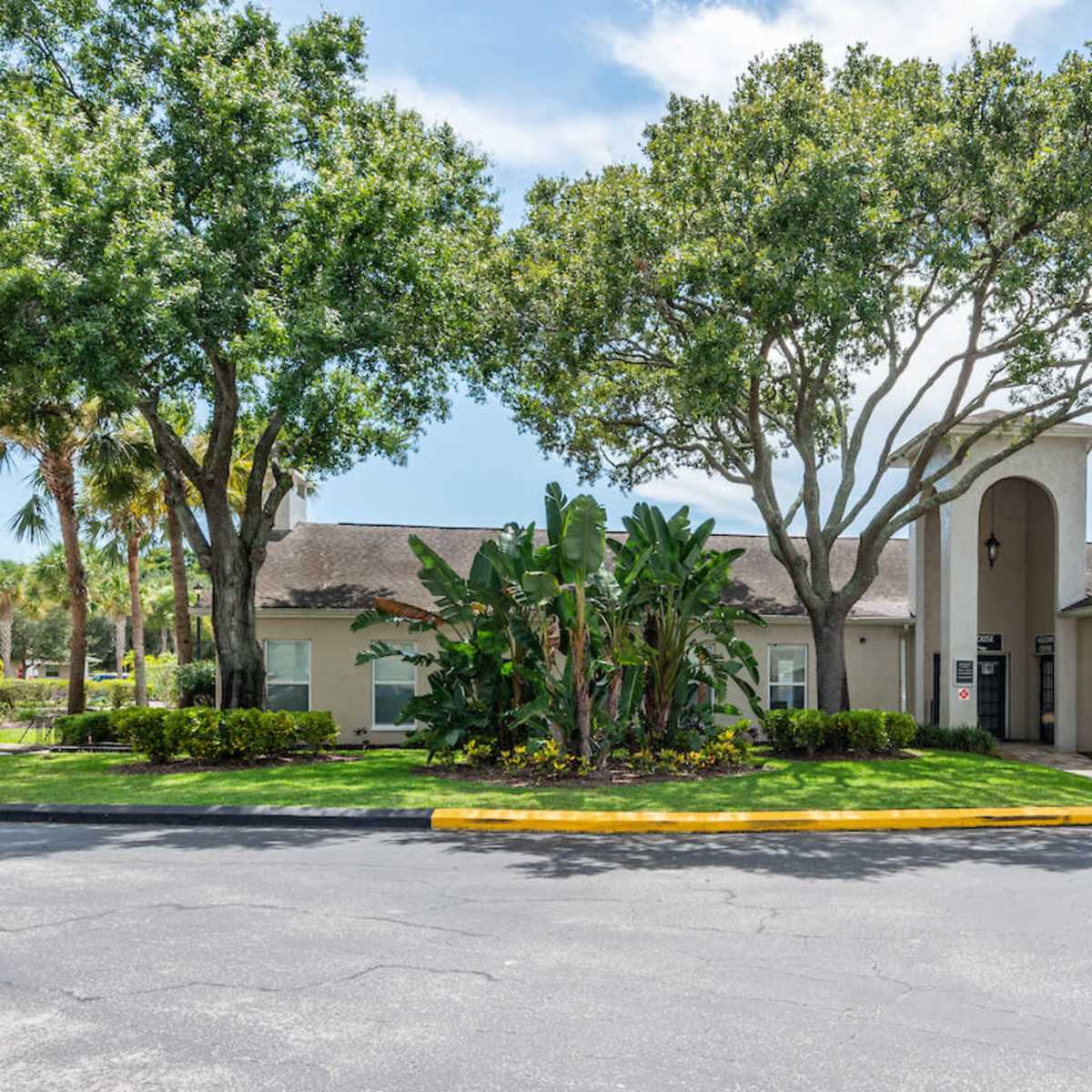 Bright, Open Clubhouse in Tampa, Tampa, FL | Event | Peerspace