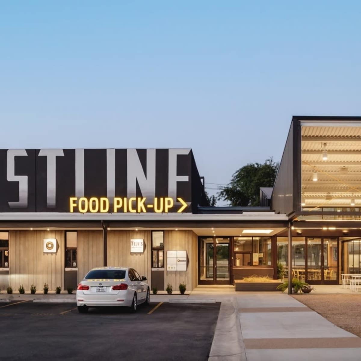 Modern Space for Photo Shoots, Filming, Cooking Demos, Pop-Ups & More ...