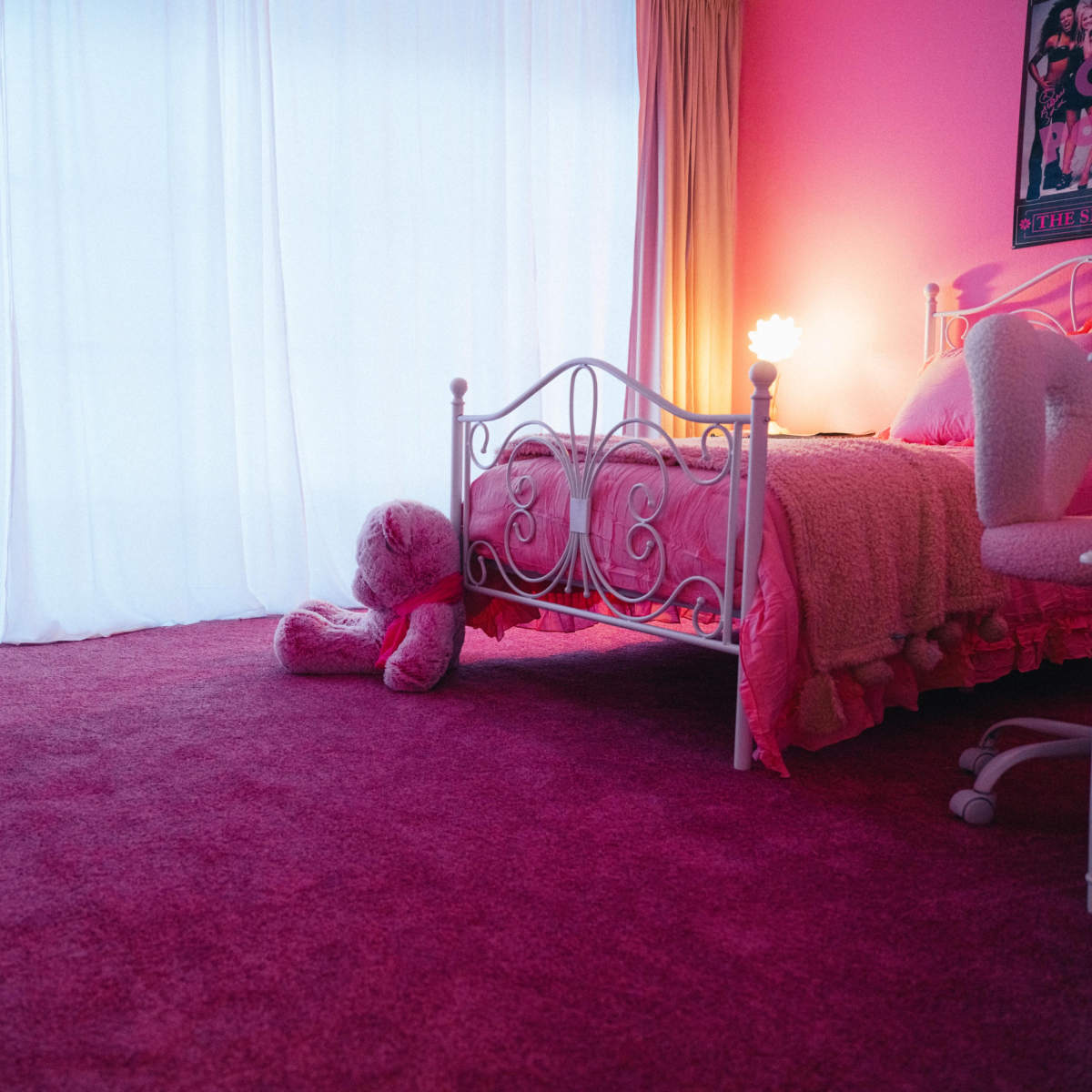 90's / Y2K Pink Girl's Bedroom, Tempe, AZ | Production | Peerspace