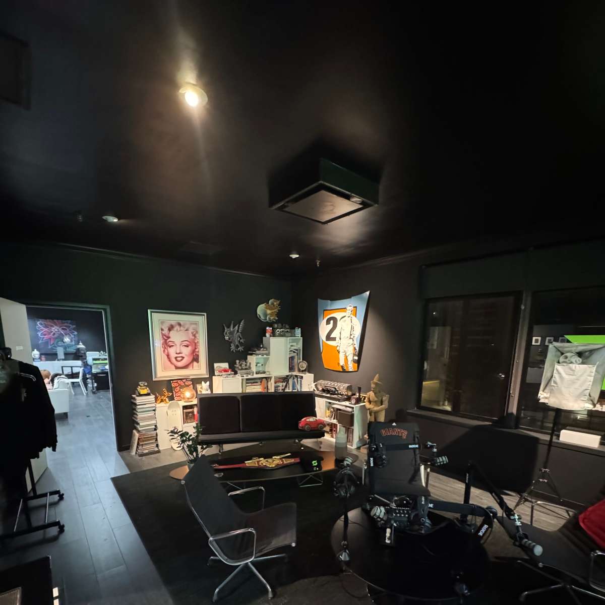 Exclusive, High-End Studio with 24/7 Access – Ideal for Aspiring ...