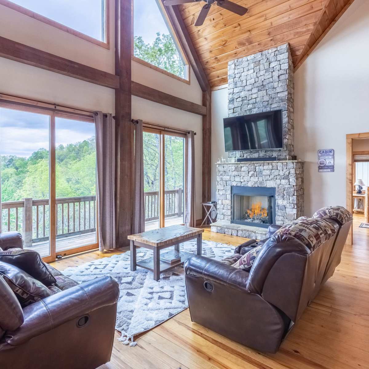 Unbelievable views at Beary Cozy Cabin, Franklin, NC | Event | Peerspace