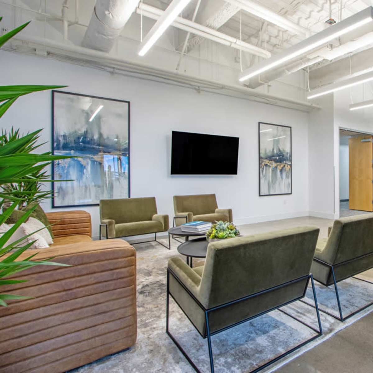 Beautiful Manhattan Beach 8 Person Room-1230 Rosecrans, Manhattan Beach ...