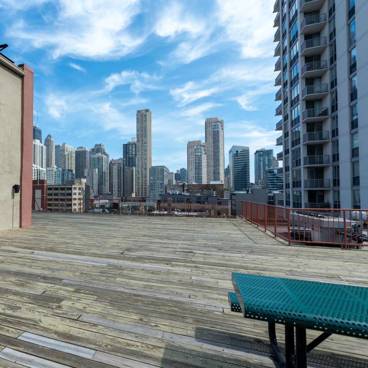 Breathtaking Skyline Rooftop in River North, Chicago, IL | Production ...