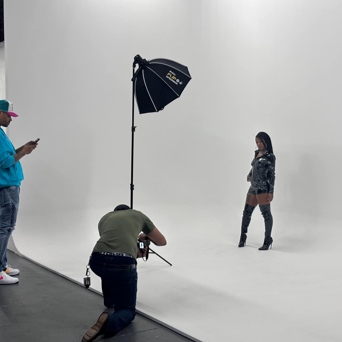 20 Foot Cyc Wall + Green Screen Cyc Studio For Photo and Film, Atlanta ...