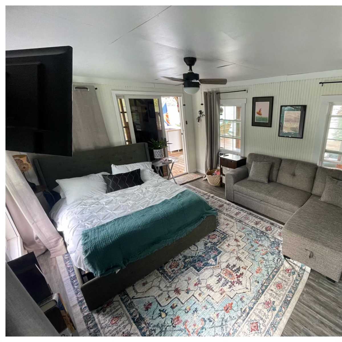 Gorgeous Floating House nestled in The Great Smokey Mountains, Fontana ...