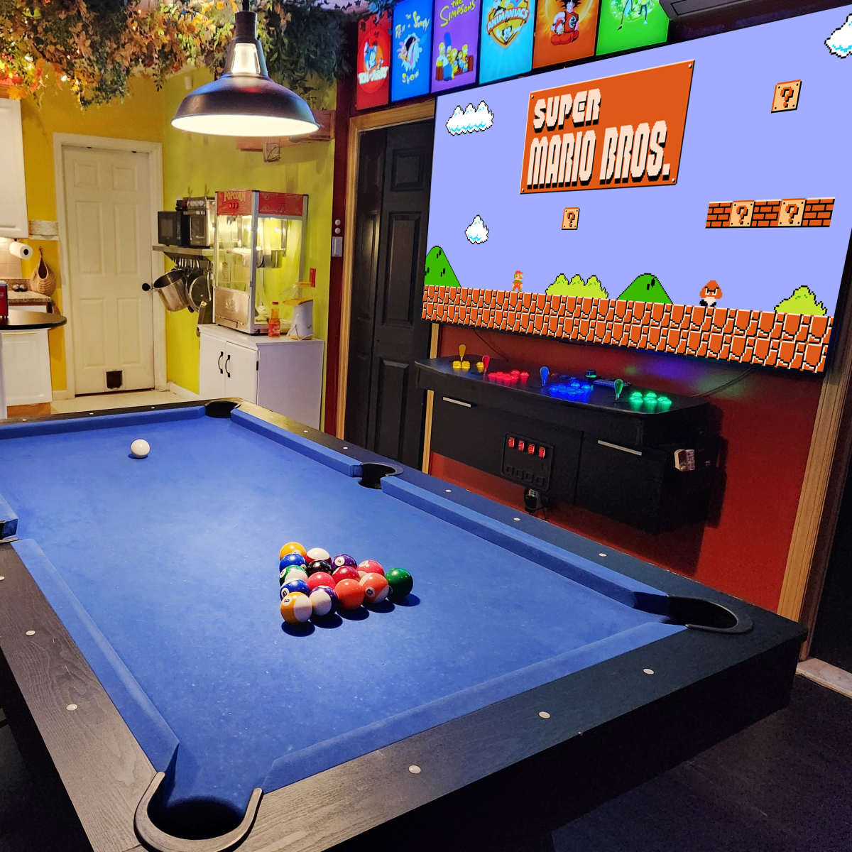 Theater, Entertainment, Retro Arcade, Billard, Ping pong, poker, Games ...