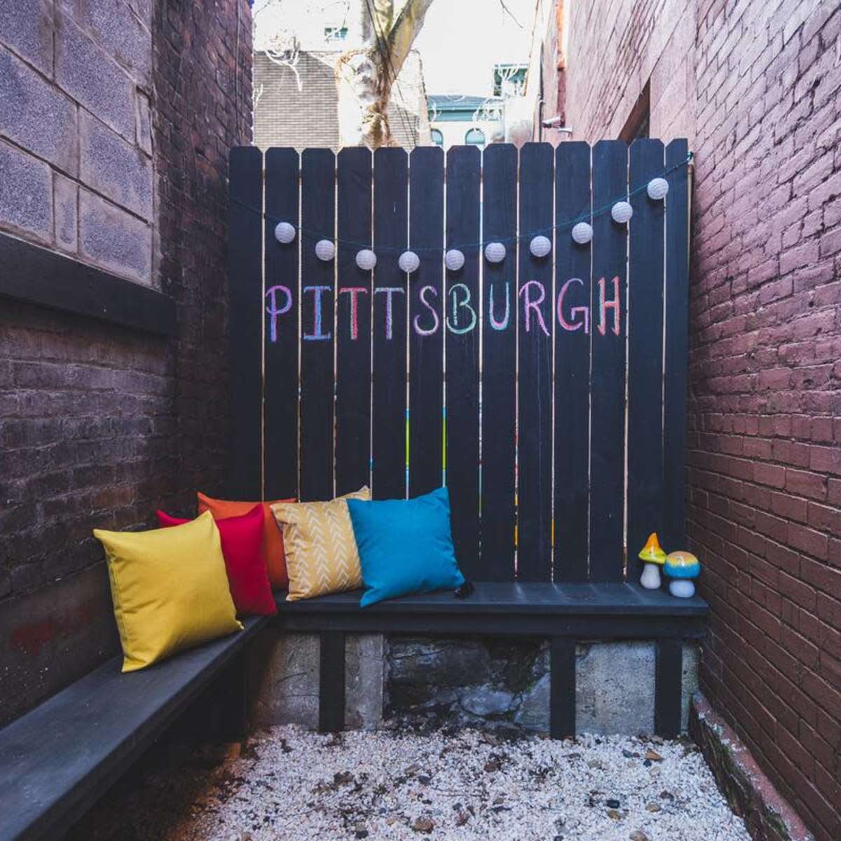 Gorgeous Open Floor Plan Boho Brick Production Loft w/ Outdoor ...