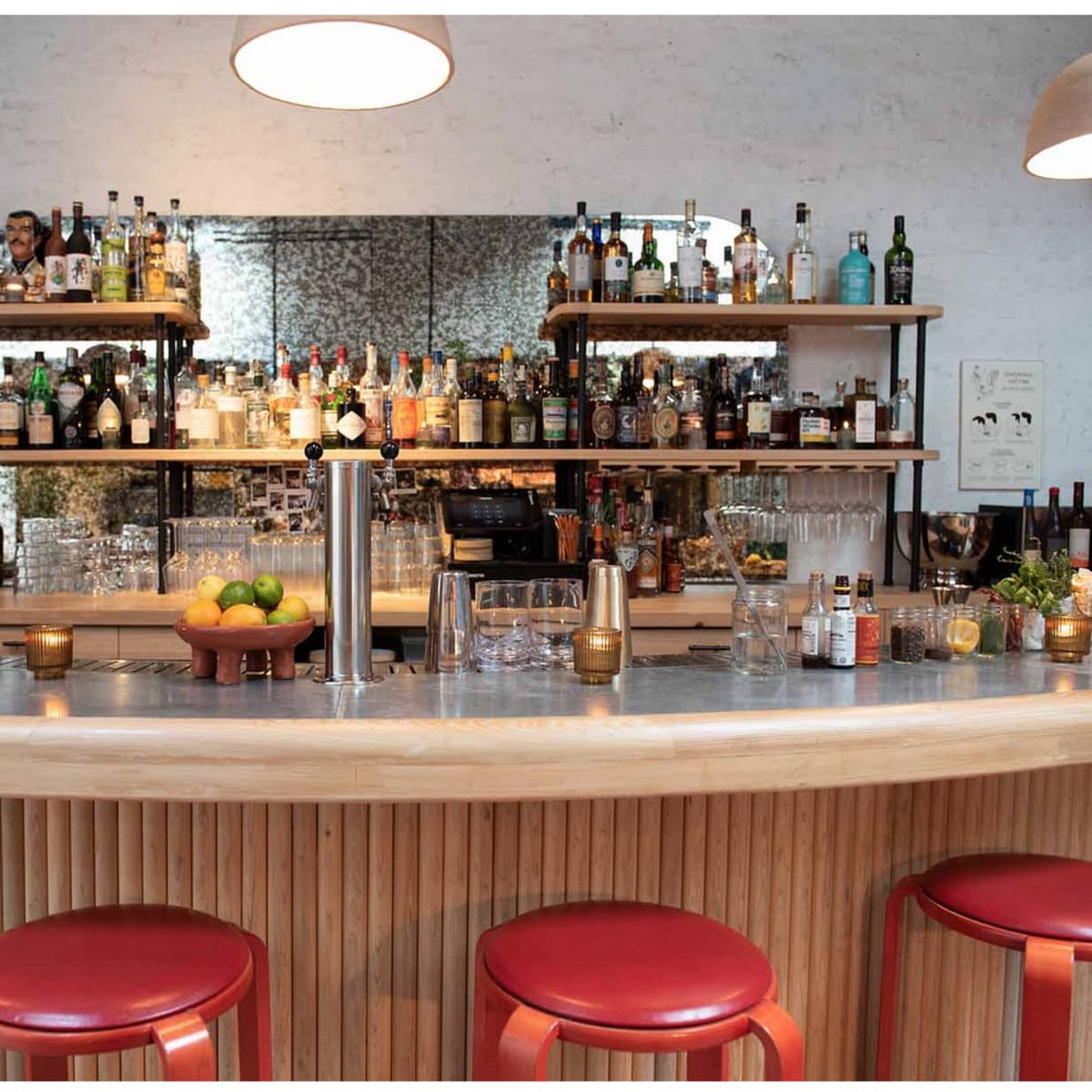Brooklyn Restaurant With Skylights, Brooklyn, NY | Production | Peerspace