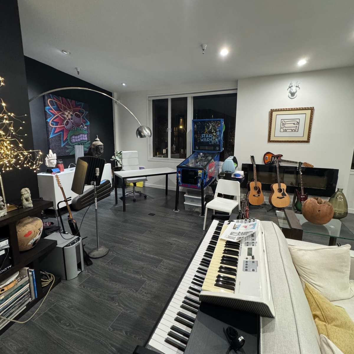 Exclusive, High-End Studio with 24/7 Access – Ideal for Aspiring ...