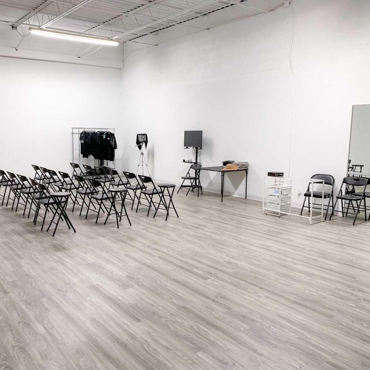 Bella Modeling School | Spacious Design District Studio, Dallas, TX ...