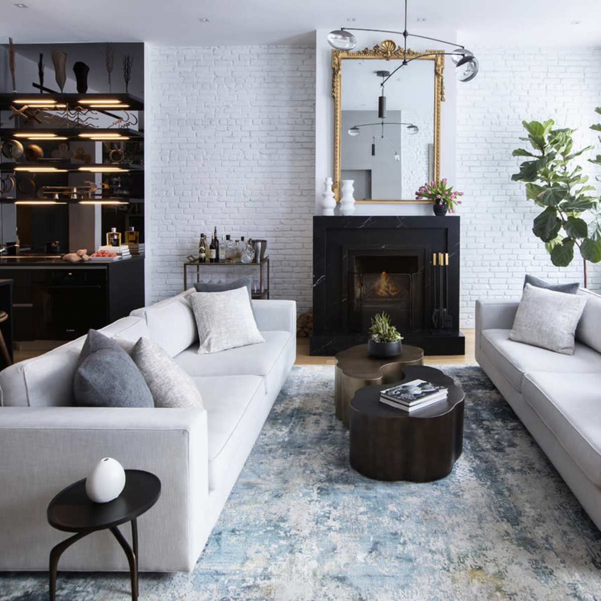Sunny, fully renovated apartment with 13' ceilings in Chelsea, NYC, NY ...