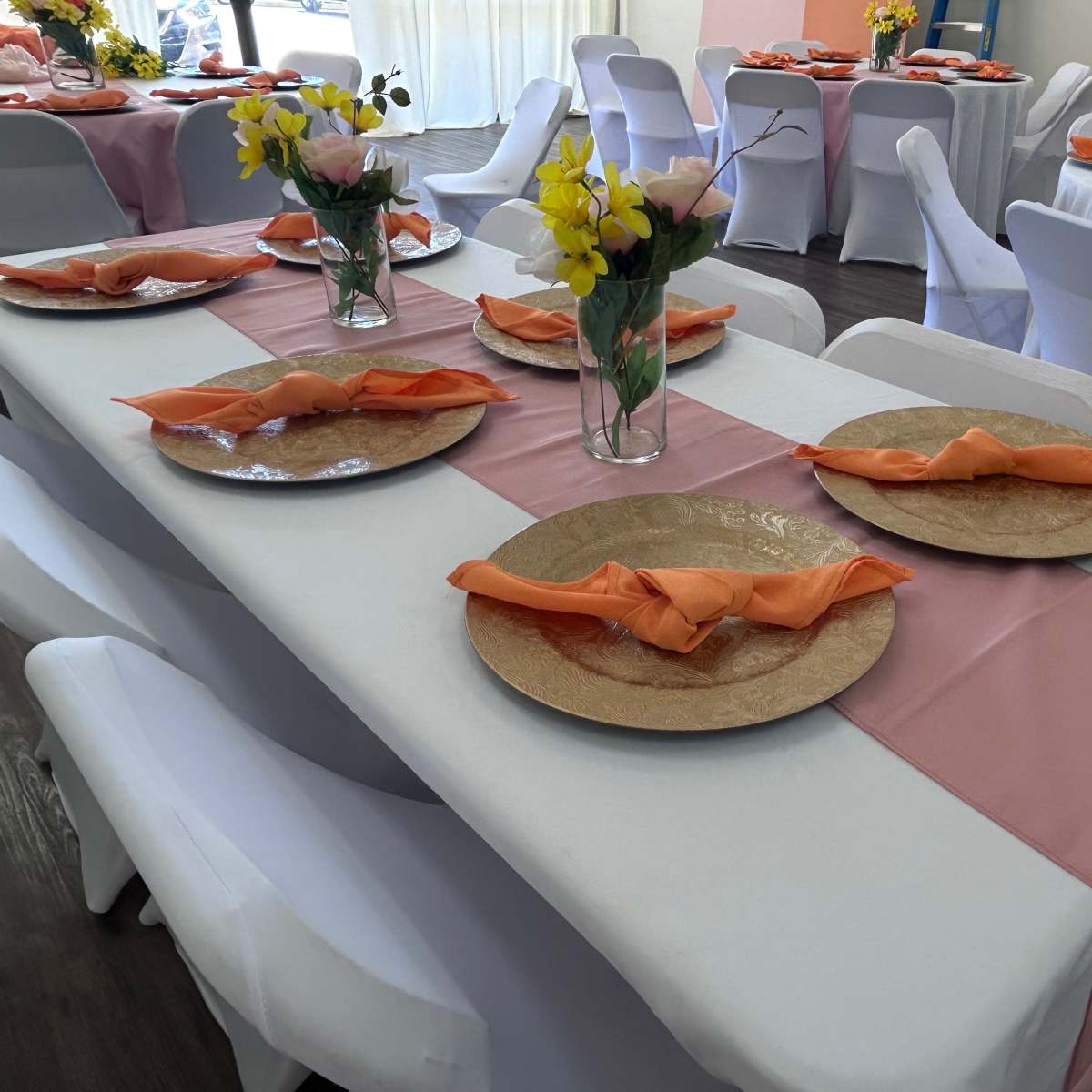 Open Space, tables, chairs, parties, weddings, pop-up shops, fitness ...