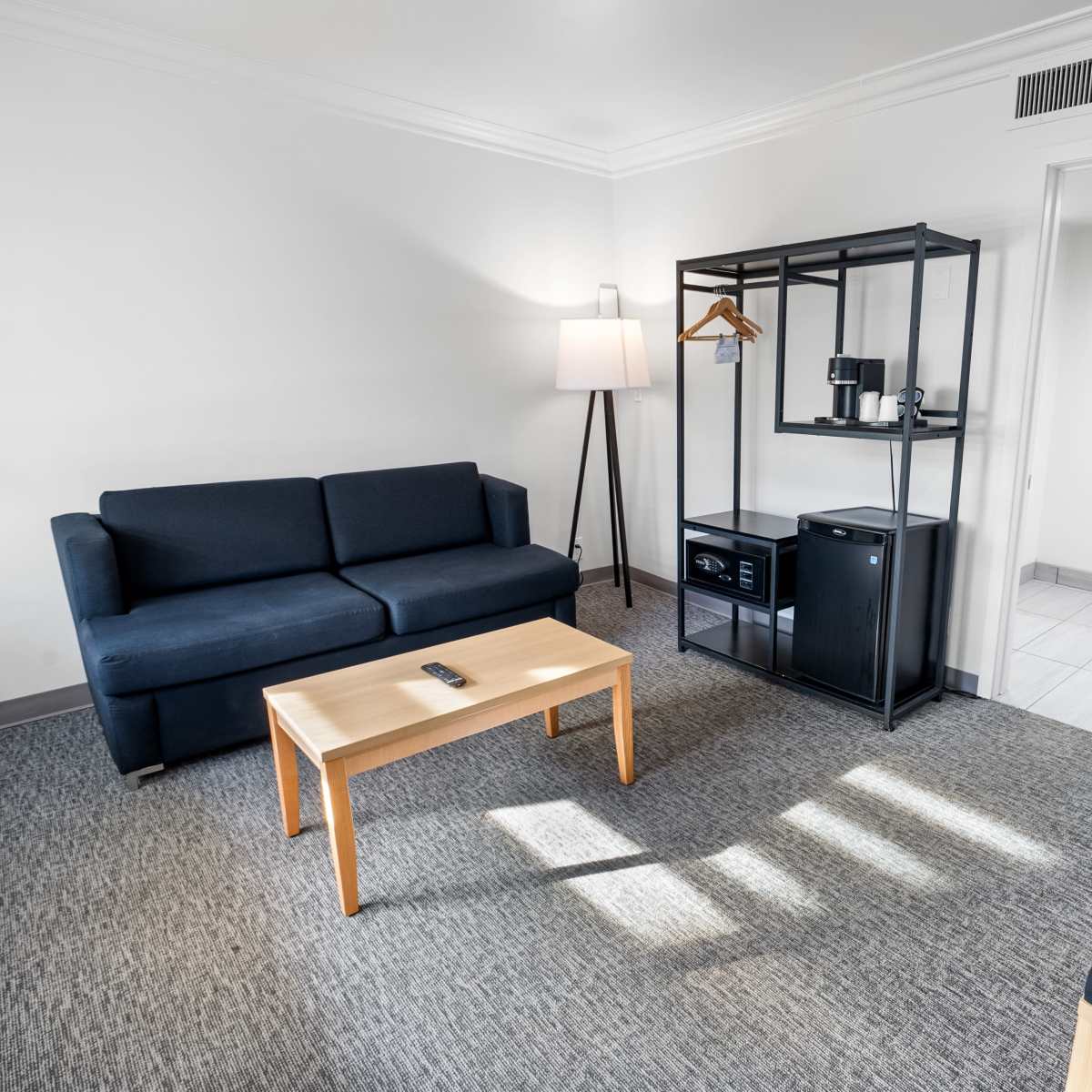 Modern Hotel Lobby and its amenities (Banquet Hall, Pool area, Rooms ...