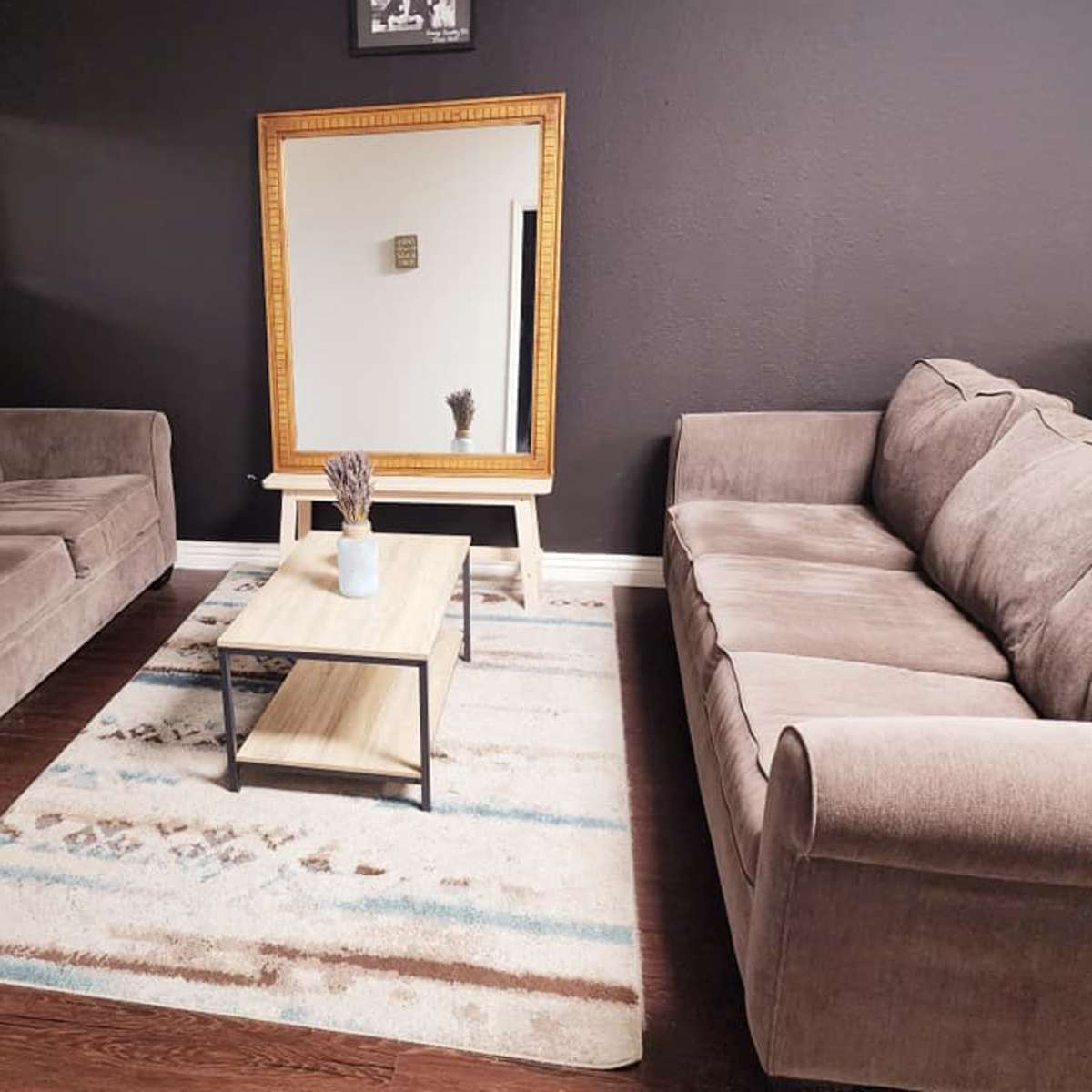 Cozy event studio for rent, Fountain Valley, CA | Event | Peerspace