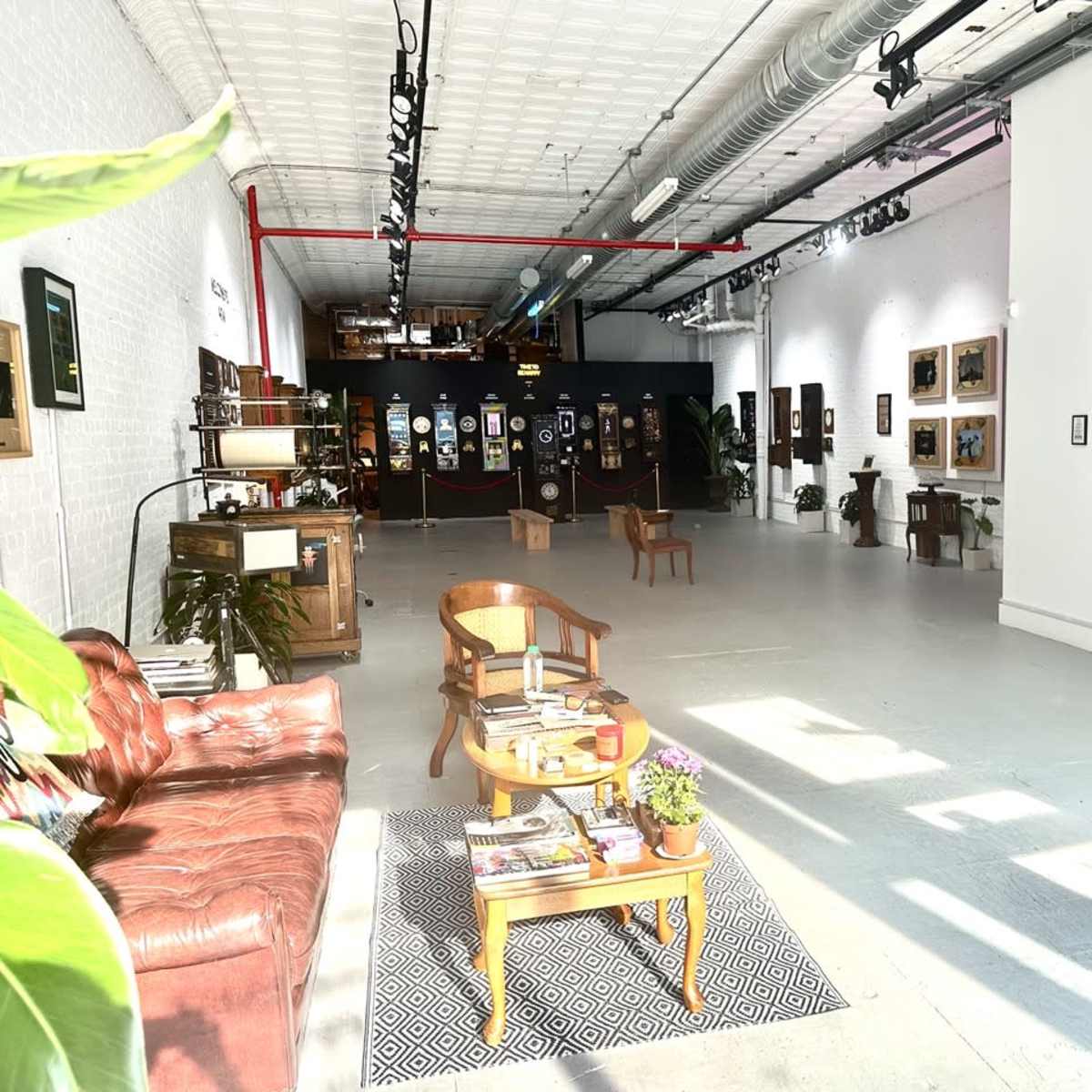 Pop-Up Paradise on Bowery: Prime SoLo Gallery Space for Your Next Big ...