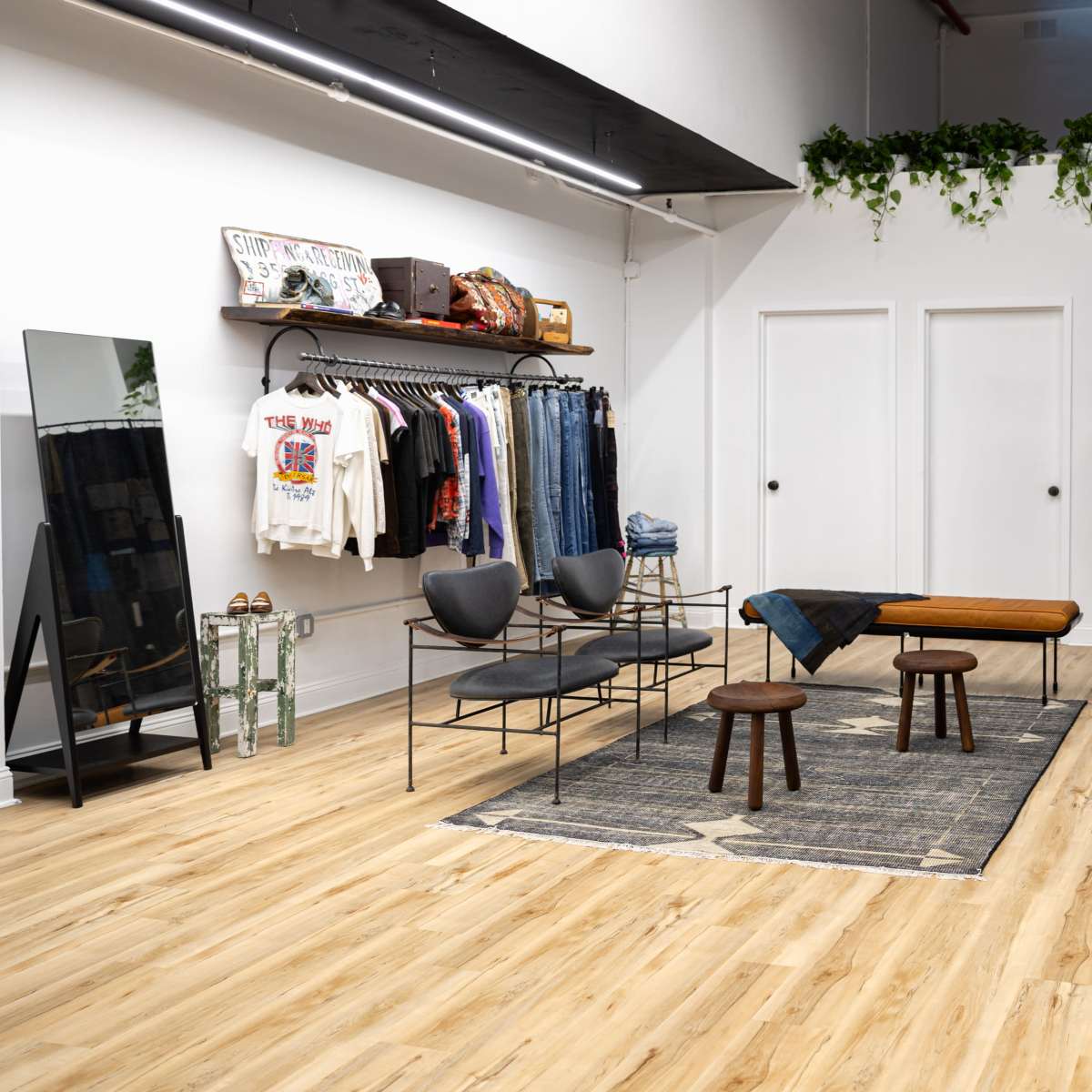 Spacious, customizable storefront in the heart of the Garment District ...