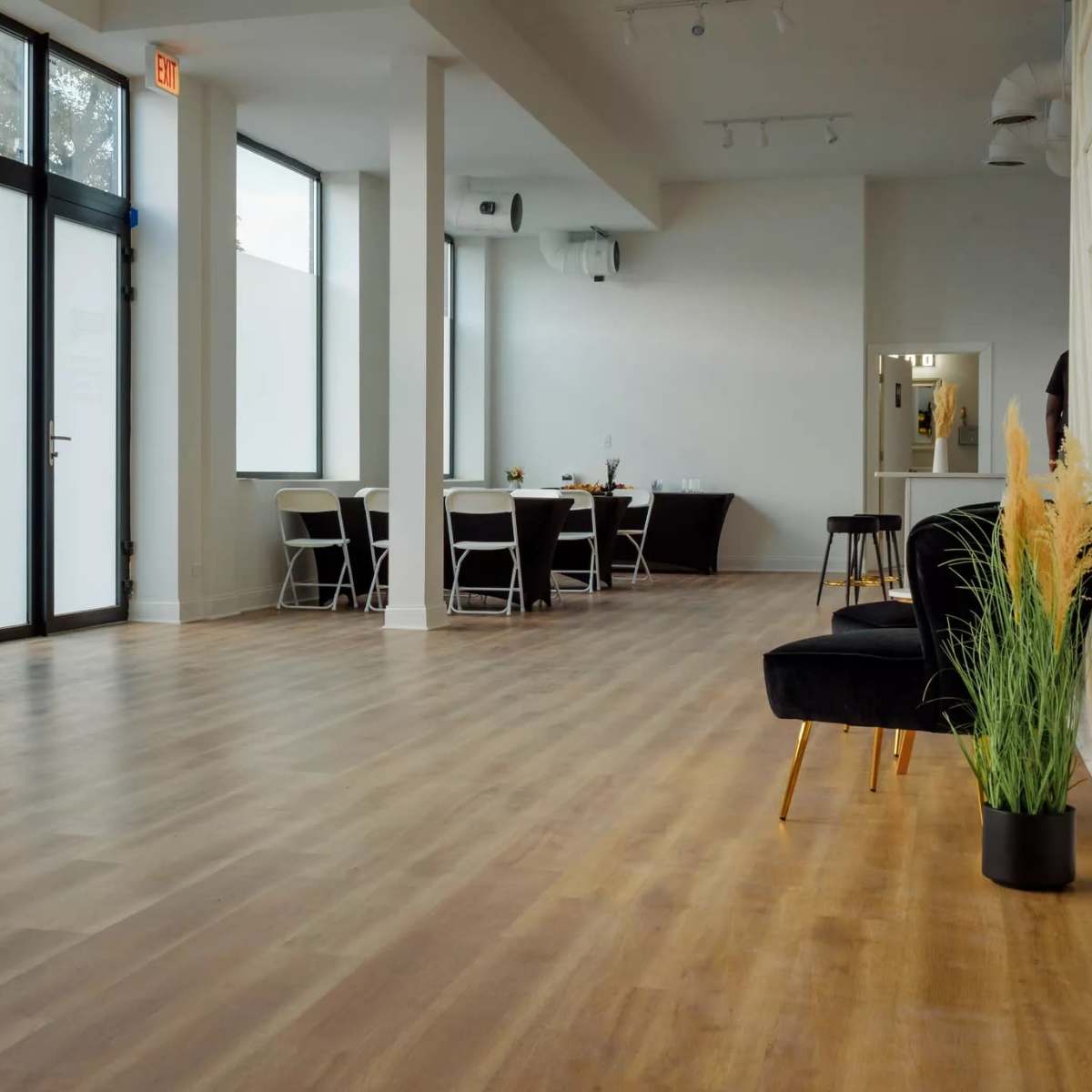Stylish New Event Space in Bucktown, chicago, IL | Event | Peerspace