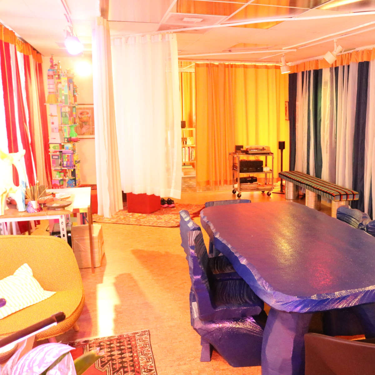 *New* Vibrant Silverlake Flex Space for Meetings, Workshops & Small Pop ...