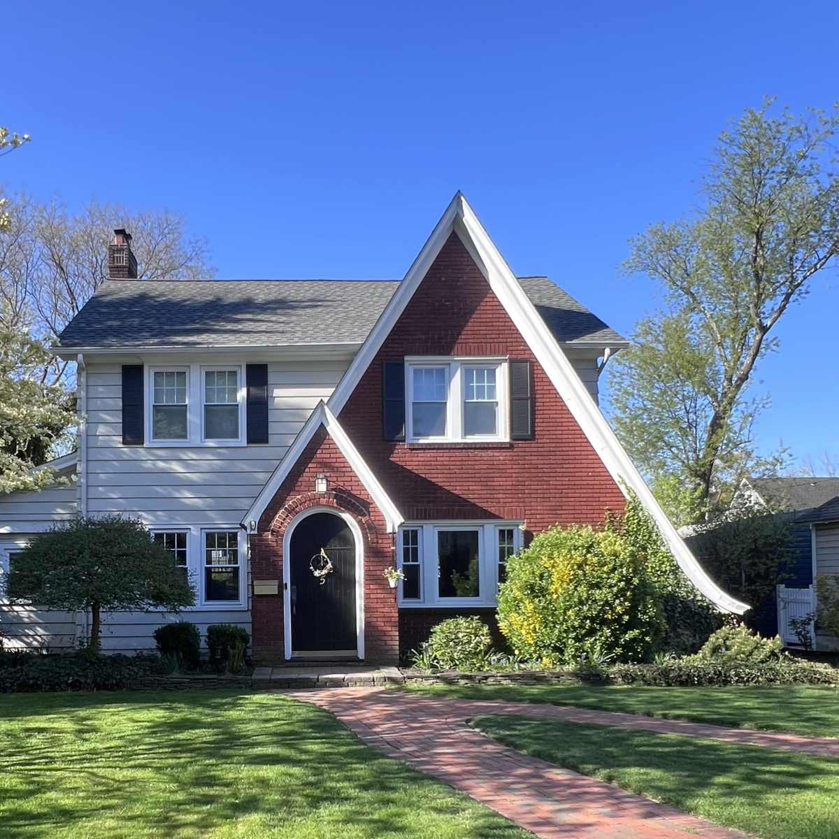 Unique colonial with contemporary design house, Montclair, NJ ...