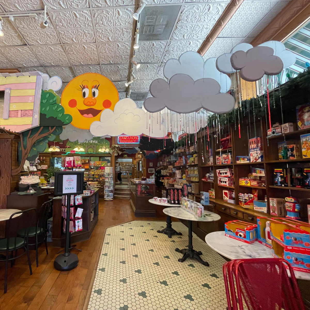 Original Historic 50s Soda Fountain & Candy Shop, South Pasadena, CA ...