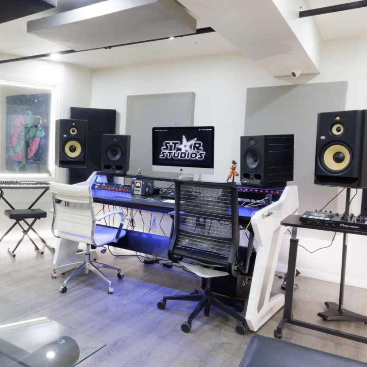 PG PRODUCTIONS | BROOKLYN - VIDEO AND PHOTO STUDIO / RECORDING STUDIO ...
