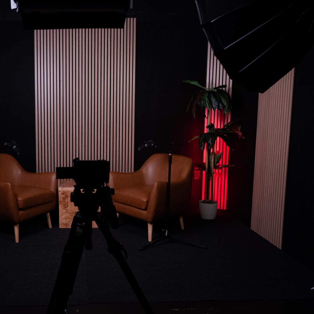 4,000+ Sq. Ft. Premium Podcast Studio – Pro Lighting, Multiple Sets ...