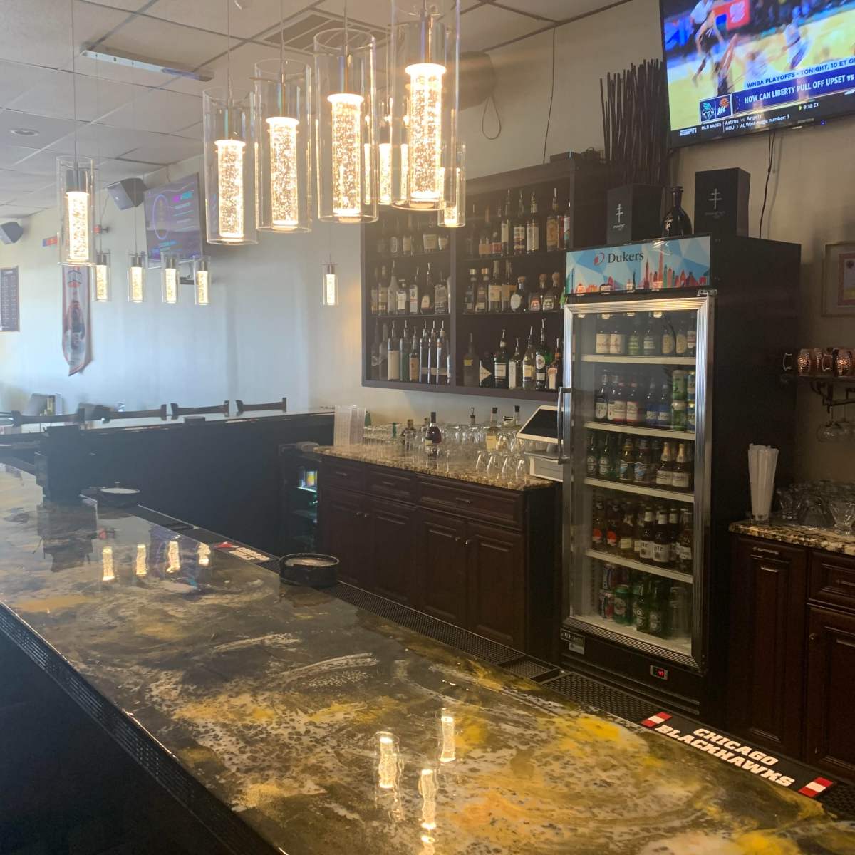 Ritzy Sports Bar, Midlothian, IL | Production | Peerspace