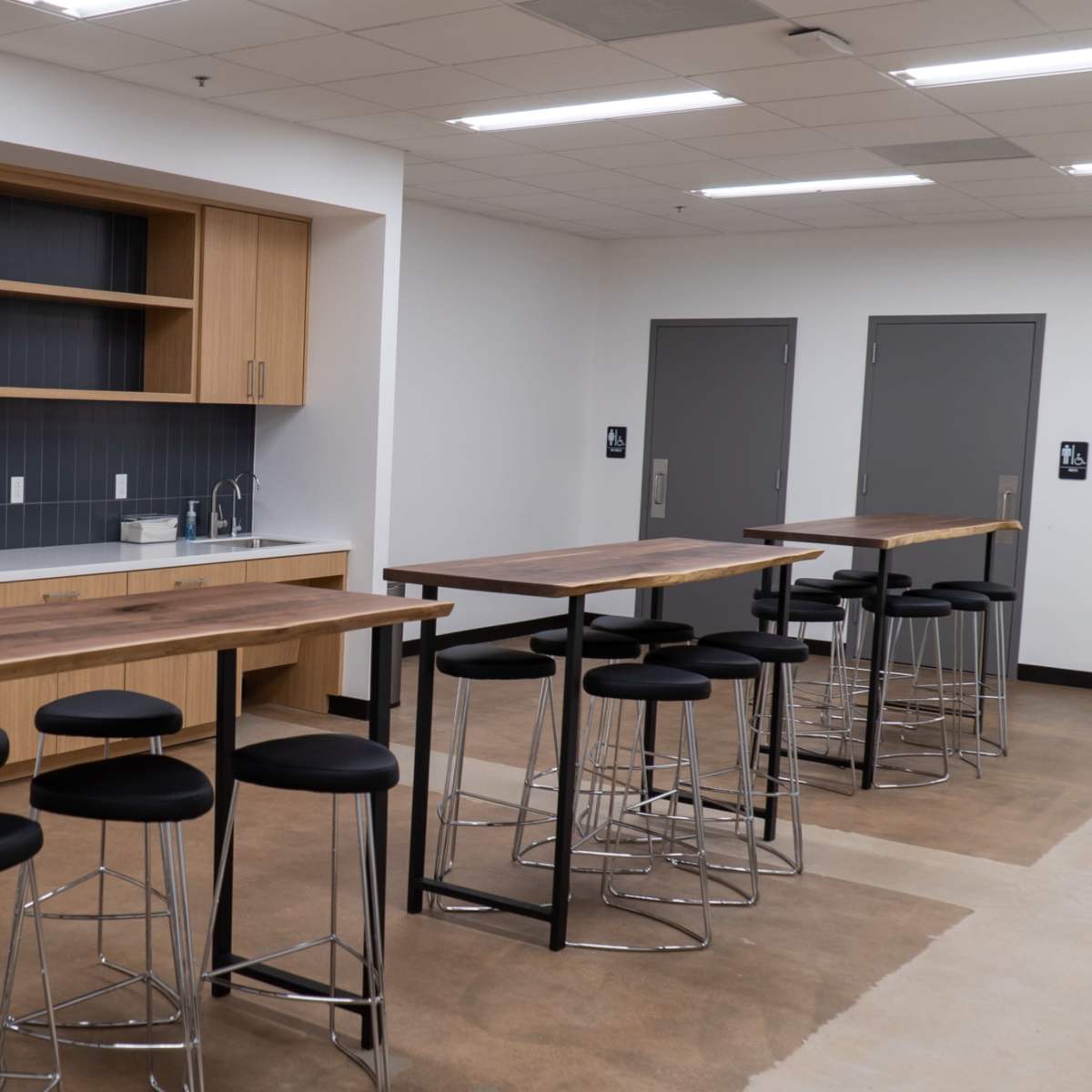 Green Room 114 near Downtown Dallas, Dallas, TX | Off-Site | Peerspace