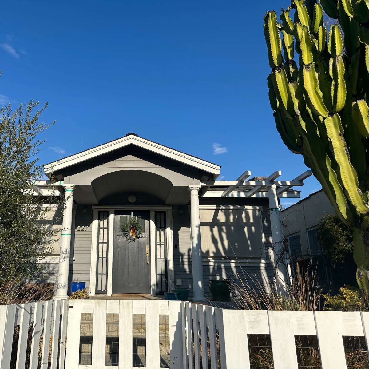 Neighborhood California bungalow with stunning backyard, Los Angeles ...