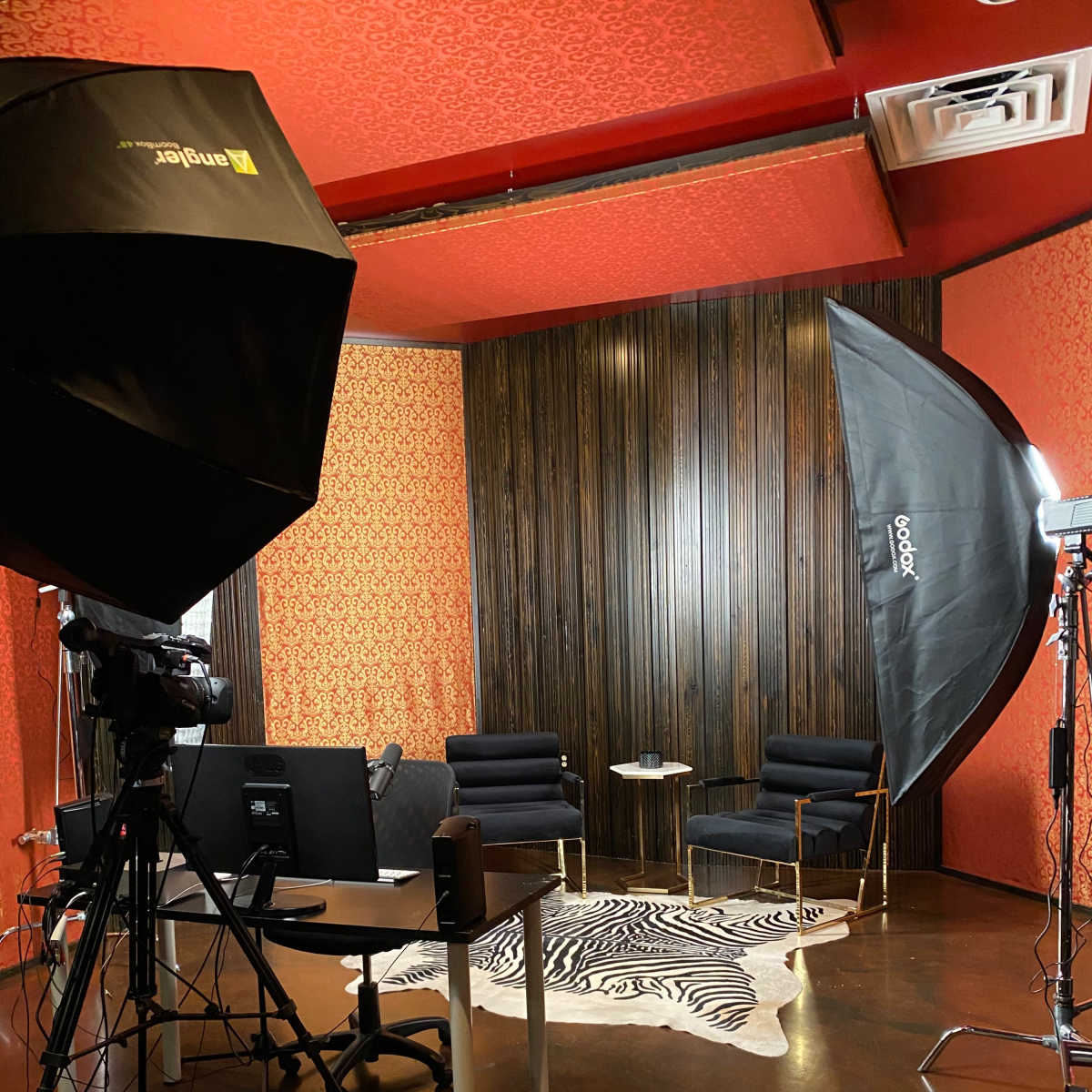 Vibey Podcast/Recording Studio, Denton, TX | Production | Peerspace