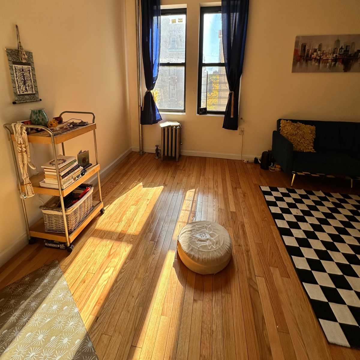 Spacious rooms w/Natural light & movable furniture, New York, NY ...