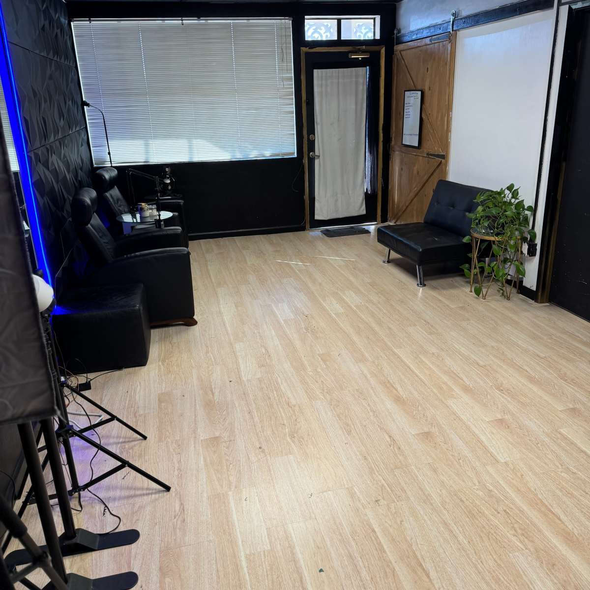 "Versatile Creative Studio: Photography, Podcasts, Events & More", el sobrante, CA | Production ...