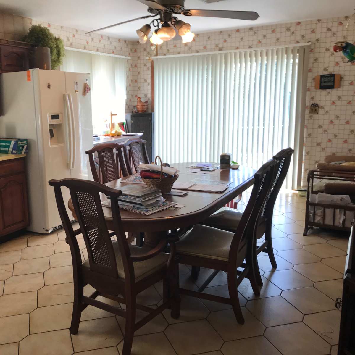 Upscale Split level Home with 18 ft ceilings in Queens NY., Whitestone ...