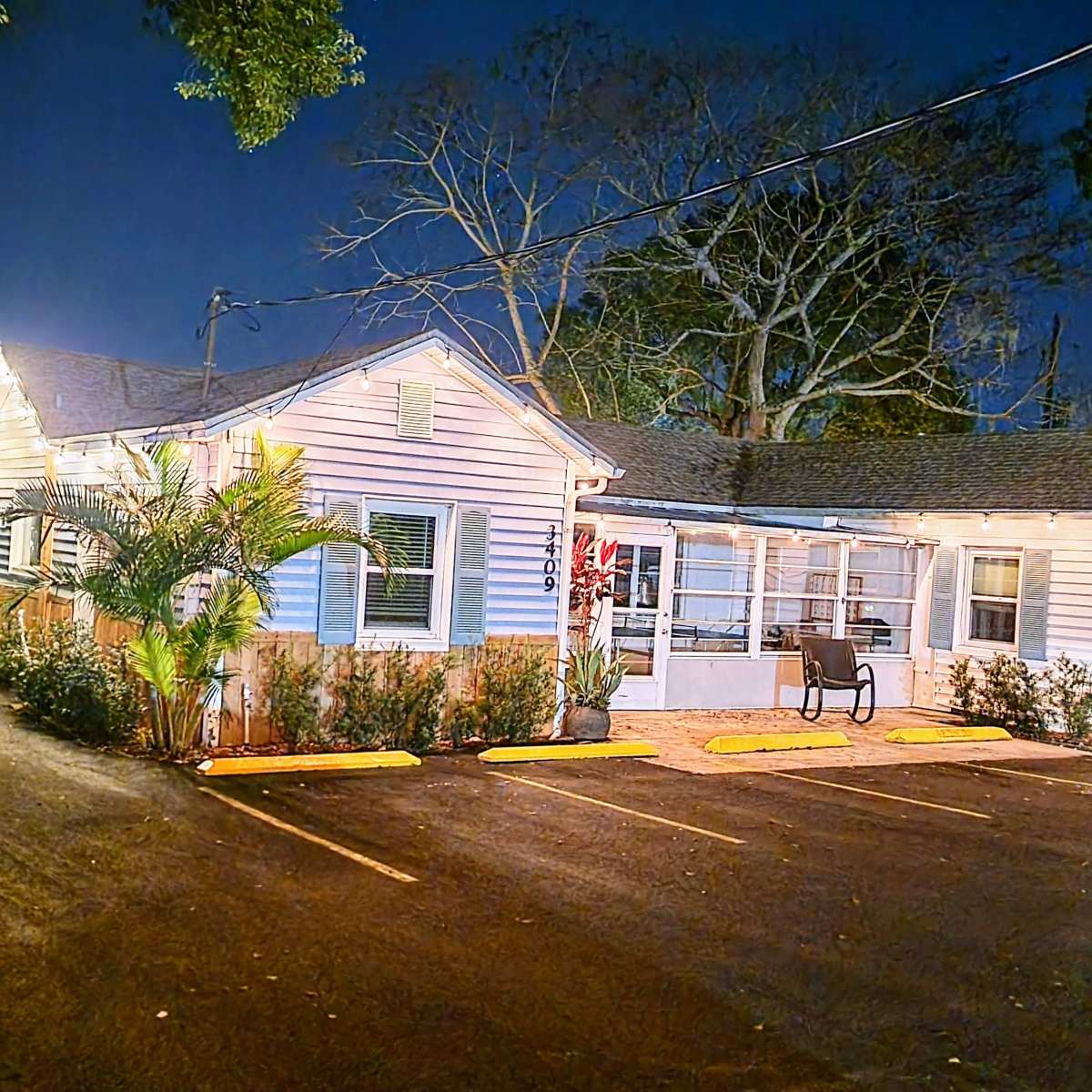 Unique lakefront tiny house community, with clubhouse, boat dock and ...
