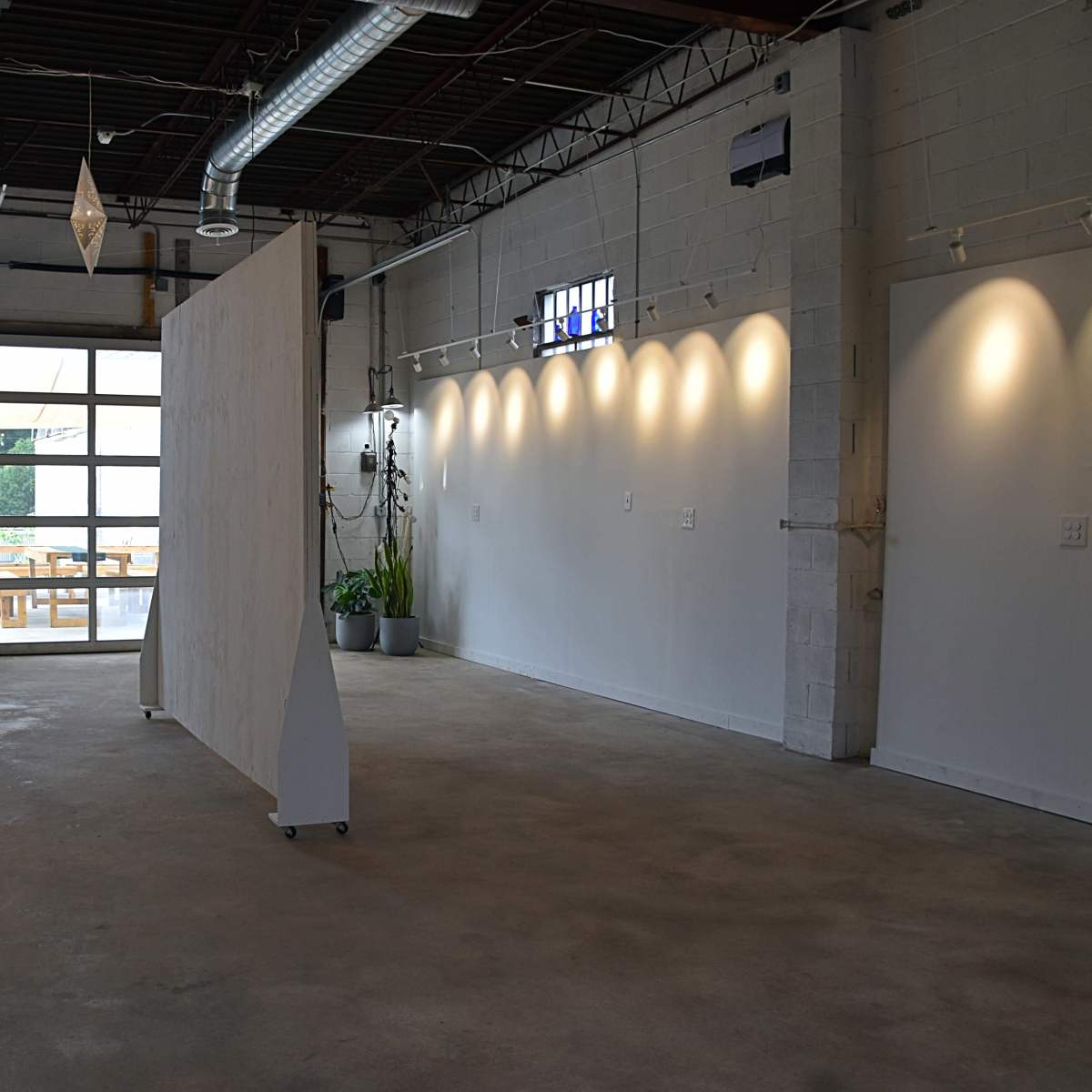 Downtown Mechanic Shop Converted to Art Galley with Skyline View ...