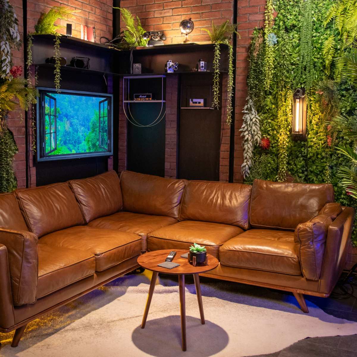 West Coast Creative Studio, Los Angeles, CA | Production | Peerspace