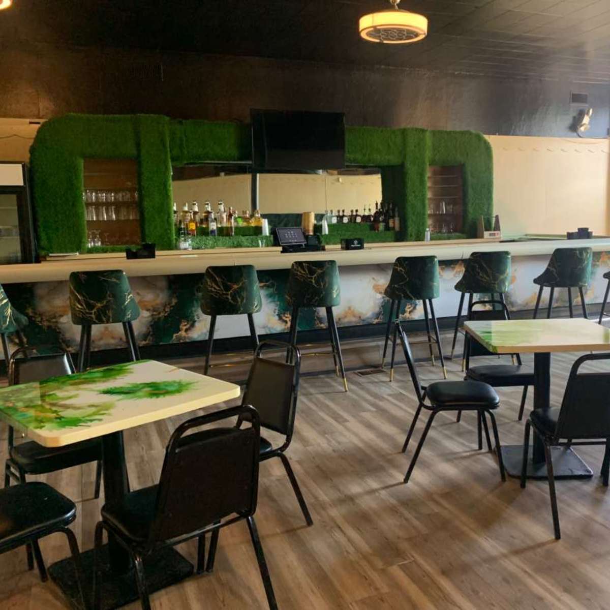 Unique Green forest Lounge, Cleveland, OH | Event | Peerspace