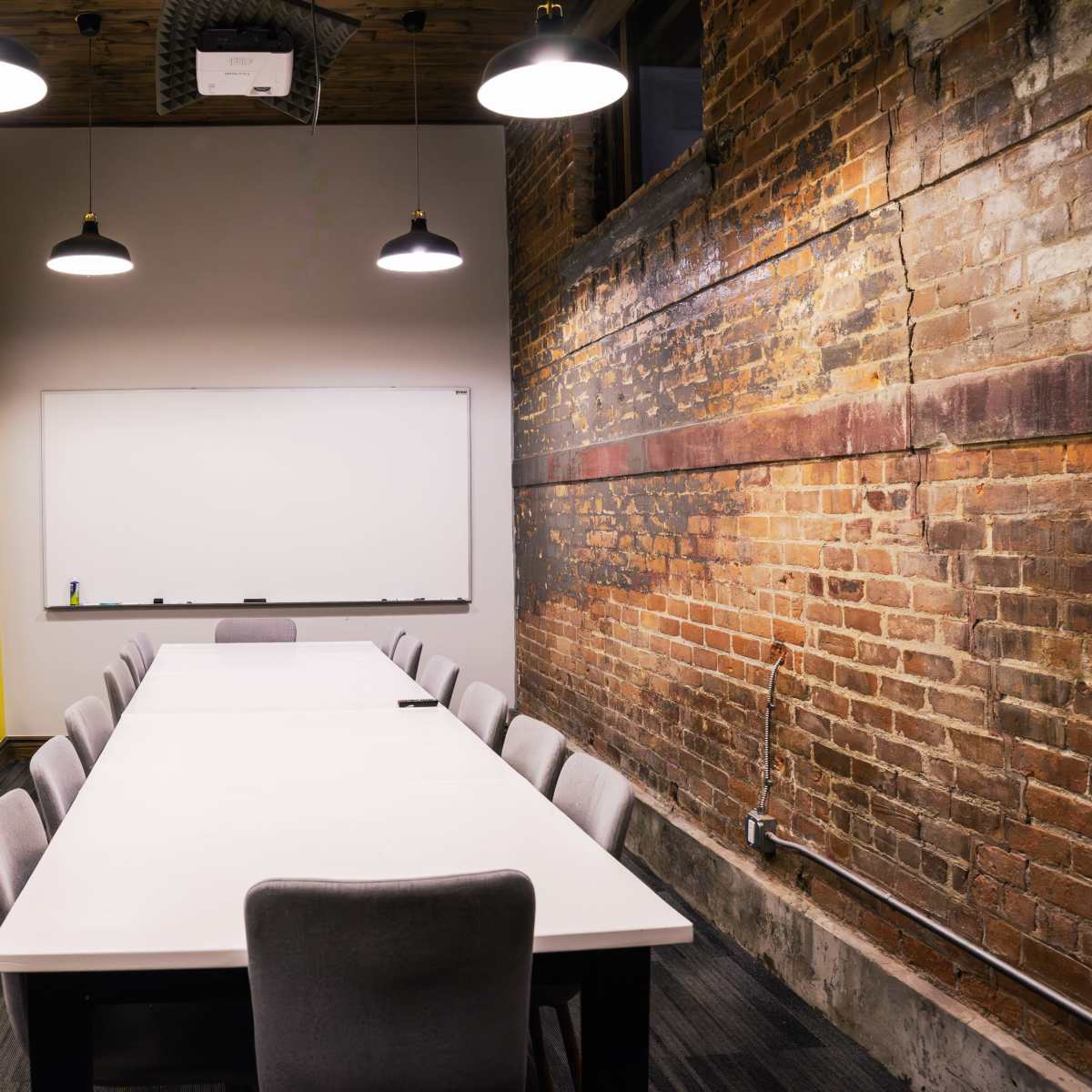 Industrial Conference Room for 10 People - Detroit, Detroit, MI ...