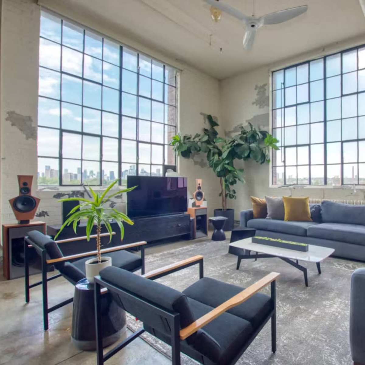 Studio Loft In Leslieville – Transformable Event Space, Toronto ...