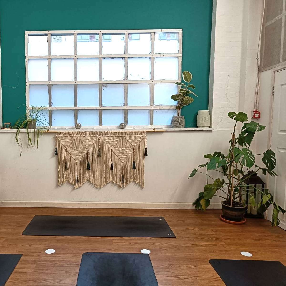 Bright and Airy Yoga Studio in Urban Centre, Croydon | Event | Peerspace