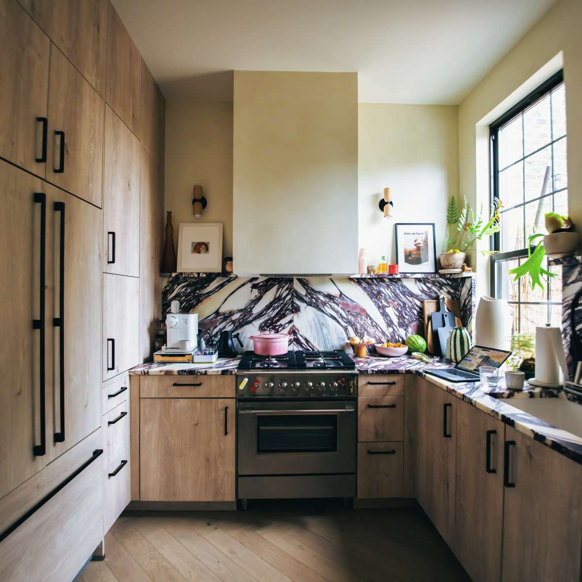 Chic Townhouse with Exposed Brick and Modern Finishes, Brooklyn, NY ...