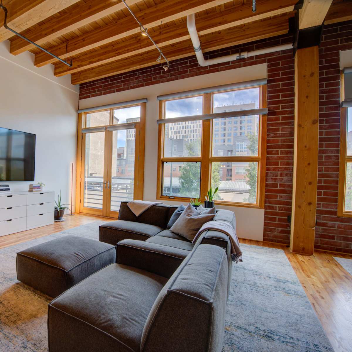 Urban Condo with 14ft Ceilings and Great Natural Light, Denver, CO ...