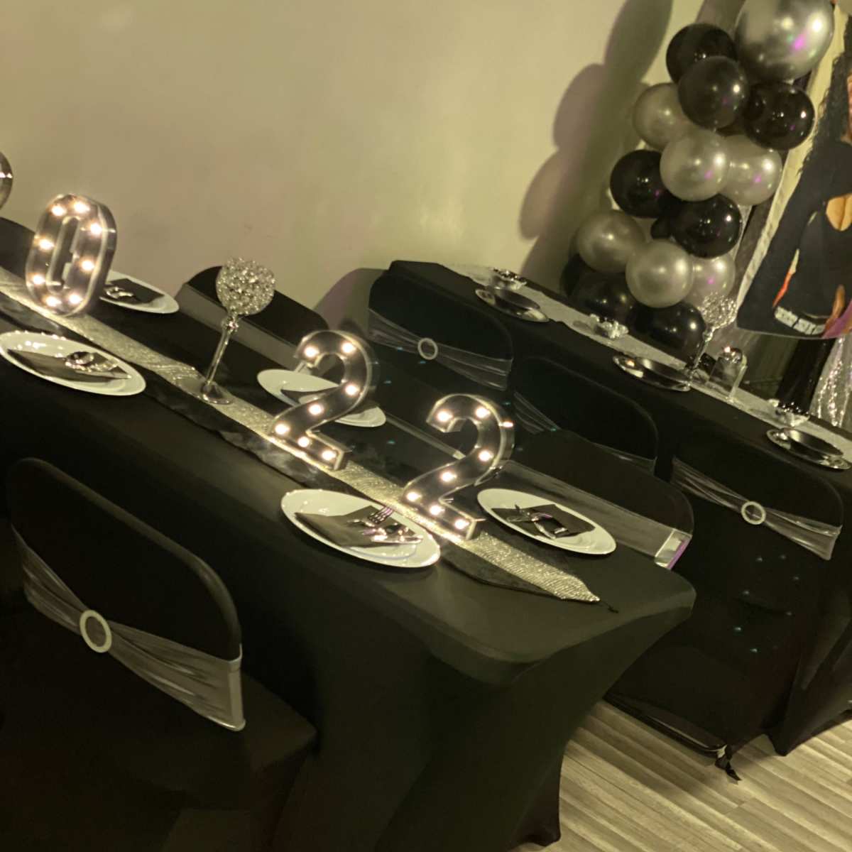 Intimate space for small gatherings, Chicago, IL | Event | Peerspace