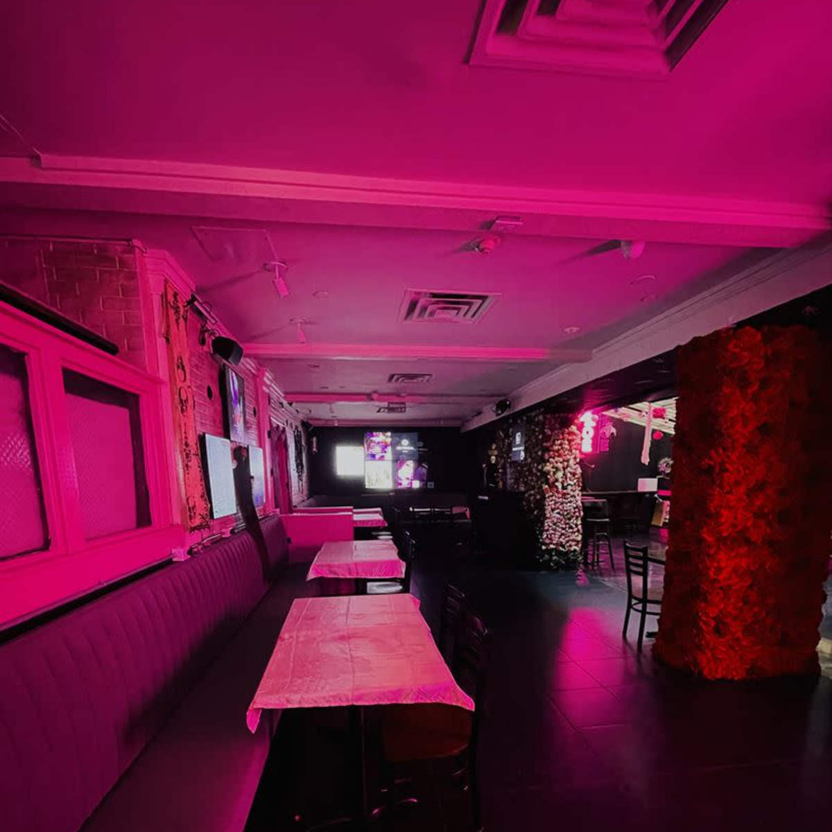 The Rose Lounge: Stylish Neon Pink Event Space in Chelsea, New York ...